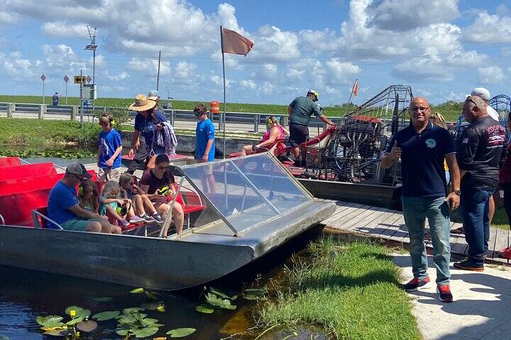 Depart from Miami to discover the Everglades with Airboat tour included ...