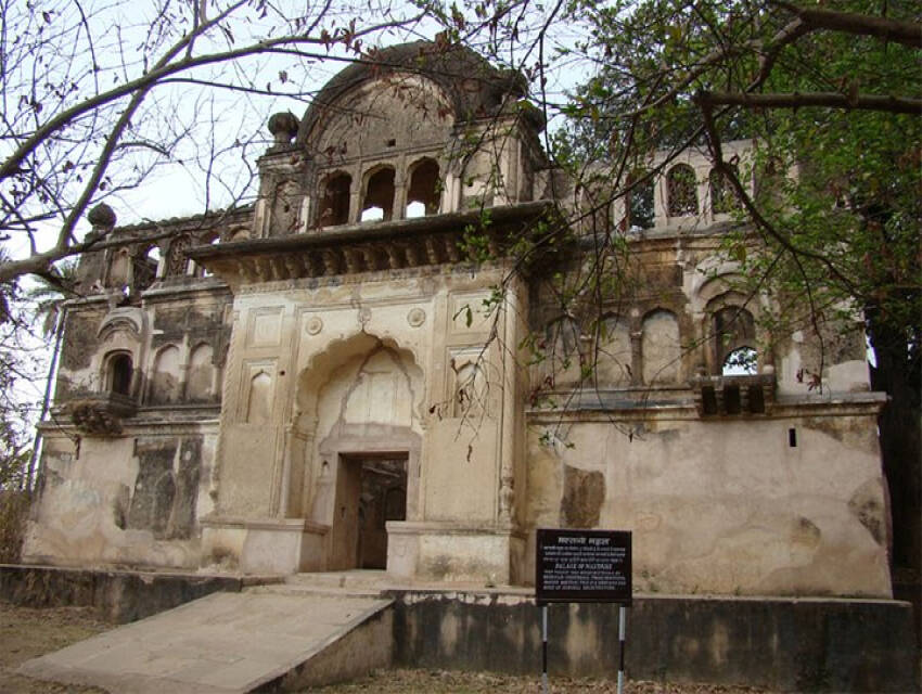 Day Trip to Mastani Mahal & Ajaigarh Fort (Guided Private Tour from ...