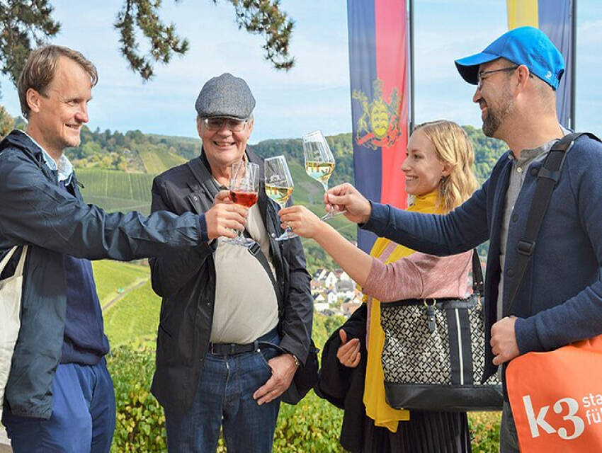 Vineyard hike along one of the most beautiful hiking trails in ...